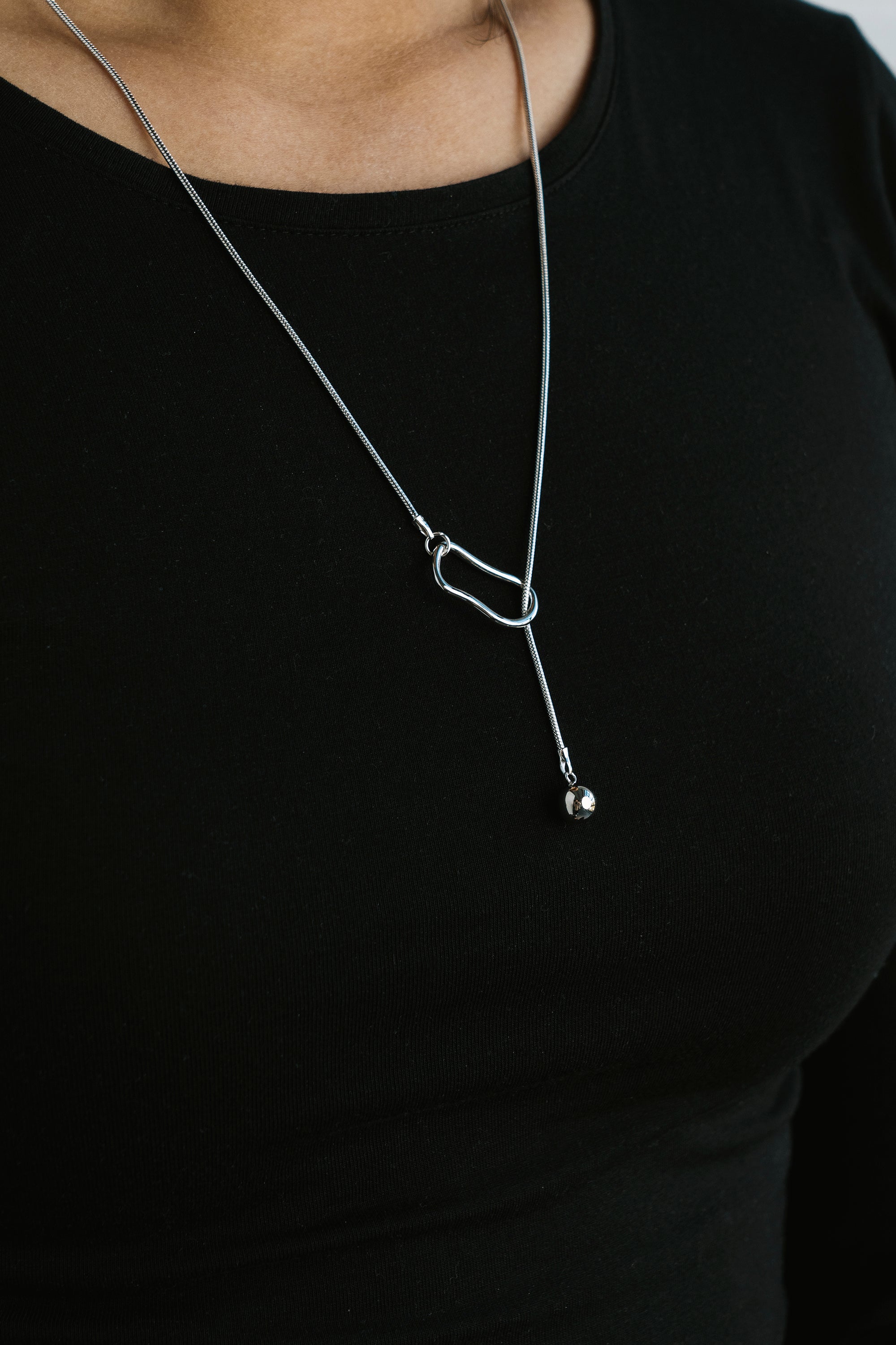 Bubble Loop Necklace Silver | KÒTY